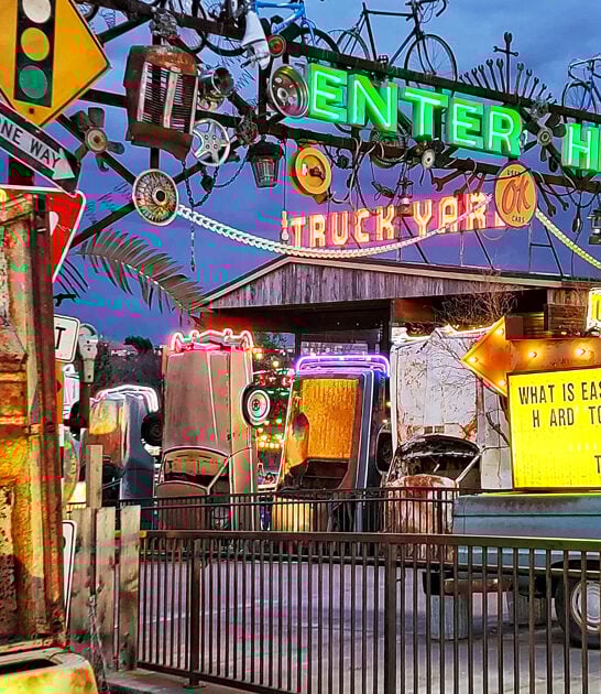 fascinatingly weird museums texas ftr