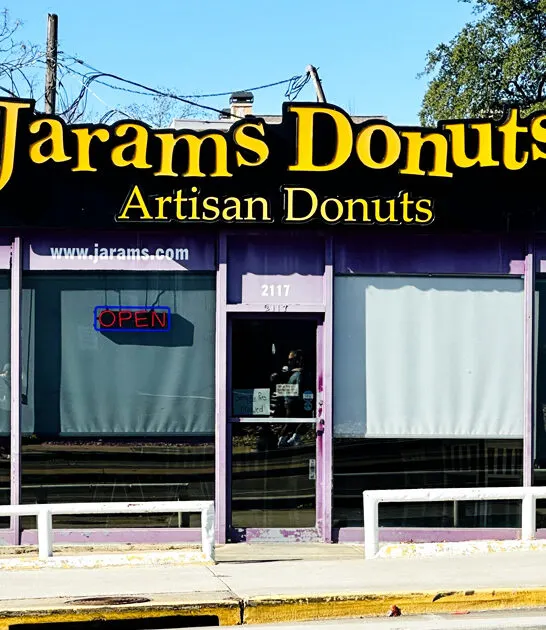 unassuming donut shop dallas tx ftr