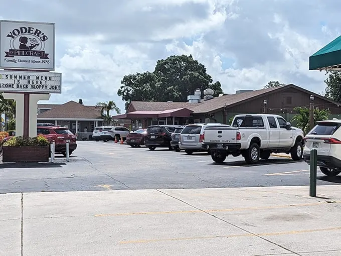 Welcome to Yoder's, where Amish tradition meets Florida sunshine! This unassuming exterior houses a world of comfort food that'll make your taste buds do a happy dance.