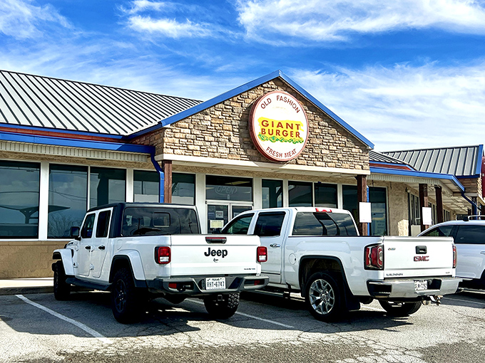 Welcome to burger paradise! Giant Burger's exterior promises big flavors and even bigger portions, like a beacon of hope for hungry travelers.