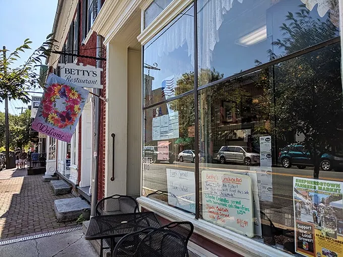 Welcome to Betty's, where the charm is as homemade as the gravy! This cozy brick facade promises comfort food that'll hug your soul.