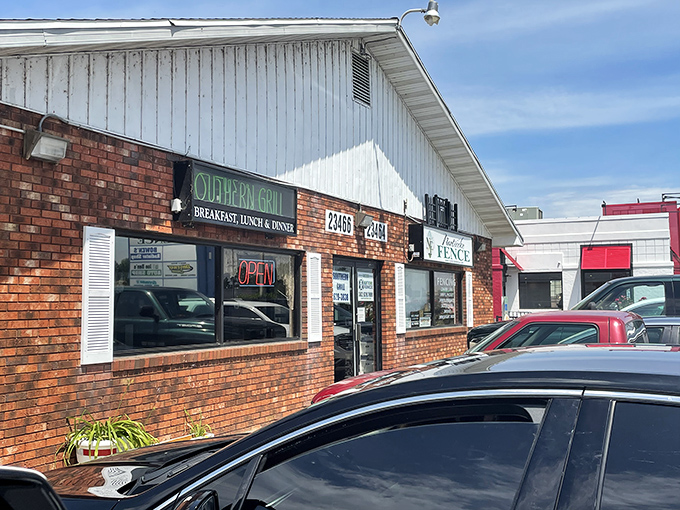 Welcome to Southern Grille, where comfort food meets small-town charm! This unassuming exterior hides a treasure trove of deliciousness that'll make your taste buds do a happy dance.