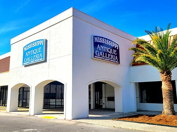 Welcome to the time machine! The Mississippi Antique Galleria's facade promises a journey through decades of treasures, all under one expansive roof.
