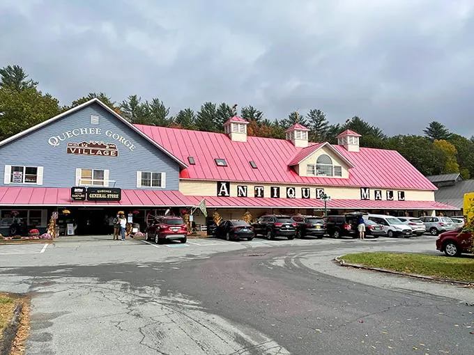 The iconic exterior of Vermont Antique Mall stands like a beacon of nostalgia against the Green Mountain backdrop, welcoming treasure hunters from near and far.