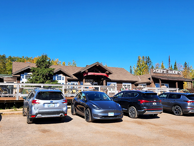 Rustic charm meets modern appetite! This cozy log cabin-style eatery is where comfort food dreams come true, and pie fantasies become delicious reality.