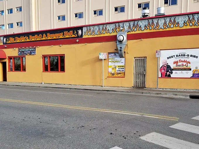 Flame on! This sunny yellow exterior isn't just eye-catching—it's a beacon of BBQ bliss in the heart of Fairbanks. Talk about heating things up in the Last Frontier!