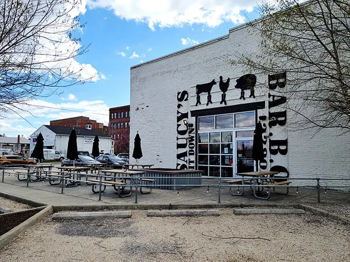 Welcome to barbecue heaven! Saucy's exterior is a carnivore's dream come true, with farm animal silhouettes promising a meaty feast inside.
