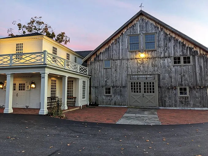 A colonial time capsule with a culinary twist! The Salem Cross Inn's pristine white exterior promises a journey through history – and your taste buds are invited along for the ride.