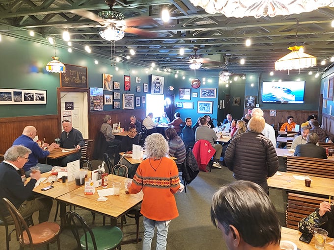 Where strangers become friends over flapjacks. Brown's is the kind of place where everybody knows your name (eventually).