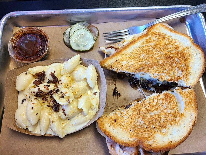 The turkey sandwich and mac 'n' cheese: Proof that poultry and pasta can hang with the big boys of BBQ.