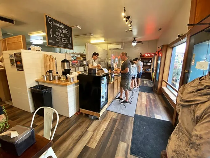 Where everybody knows your name – or at least your favorite pastry. Sisters Bakery: the "Cheers" of the baking world.