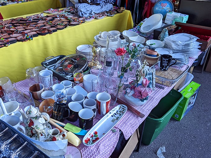 Kitchenware galore! From mugs to platters, it's like your grandma's china cabinet had a yard sale. Time to upgrade those chipped dishes!