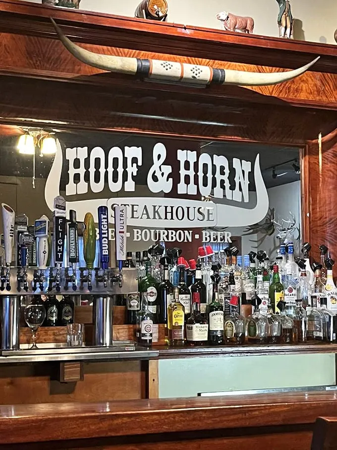 Bourbon, beer, and beef – oh my! This bar's stocked well enough to make even Dorothy forget about Kansas for a while.