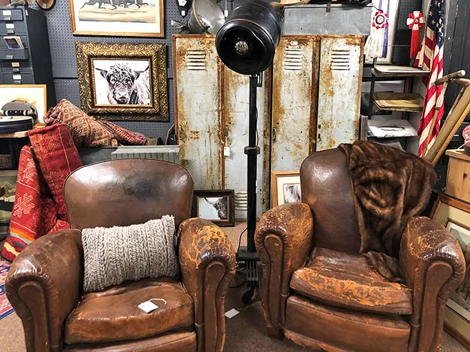 These leather armchairs have seen some stories. If they could talk, they'd probably sound like Sam Elliott.