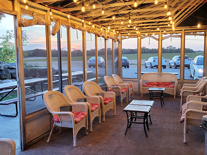 The waiting area: Where anticipation builds and friendships are forged over the shared love of poultry.