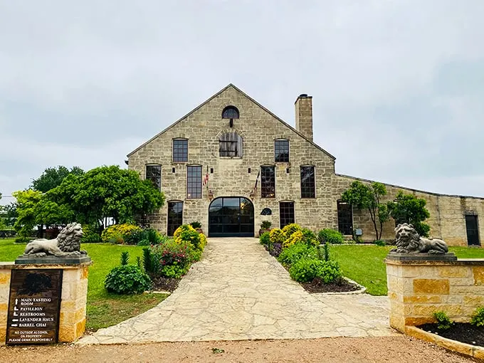 Becker Vineyards: Where grapes dreams come true. Napa Valley, eat your heart out – Texas has entered the chat.