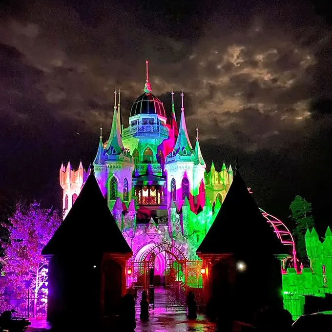 When the sun goes down, the castle lights up like a medieval rave. Gandalf would approve of this magical light show.