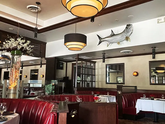 Who needs an aquarium when you've got decor this fin-tastic? That mounted fish is the perfect wingman for your seafood feast.