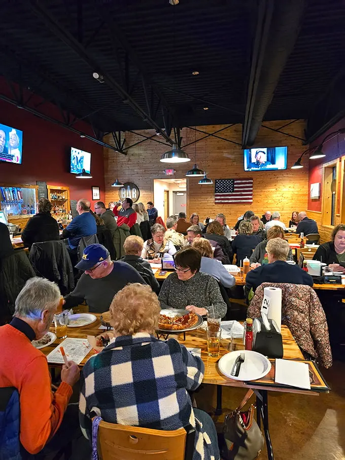 A full house at Zukin's: Where strangers become friends, united by their love for all things smoky and saucy.