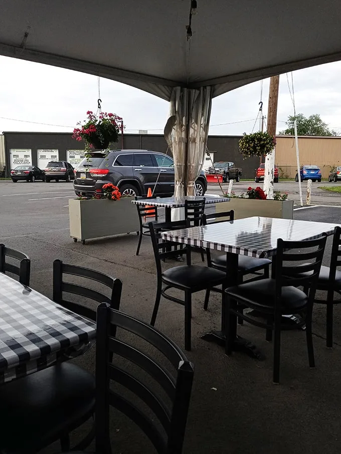 Alfresco dining, diner edition. Where the people-watching is as good as the home fries.