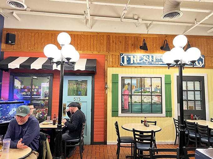 Welcome to the "Finding Nemo" meets "Cheers" set – where everybody knows your name, and your favorite fish!