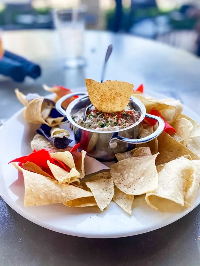 Chips and dip, Pearl's style! Anne's Hot Crab Dip looks like it could start a flavor revolution.