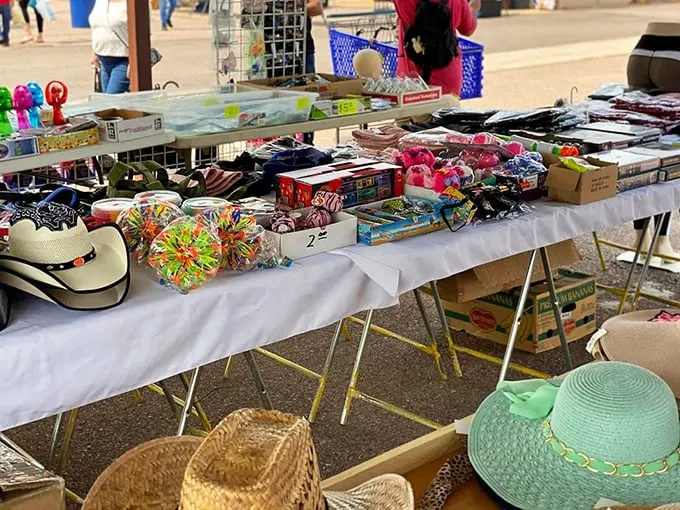 Hat-tastic horizons! From cowboy cool to sun-smart chic, this headwear haven has got you covered – literally.
