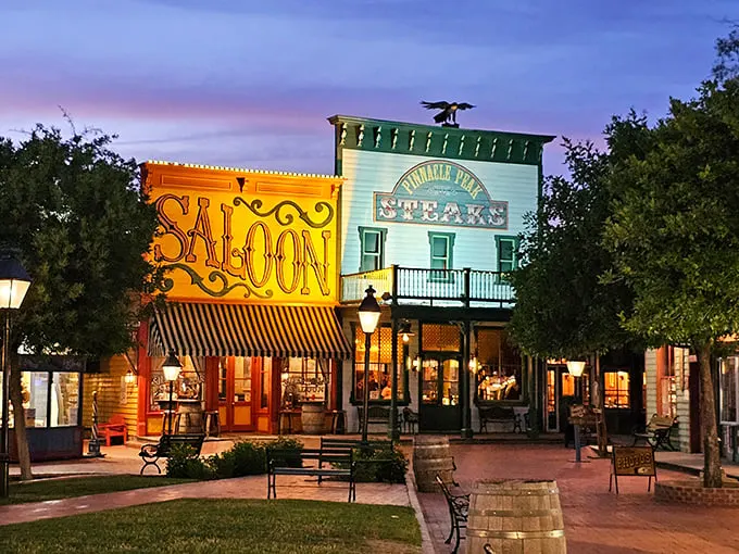 As night falls, Pinnacle Peak transforms into a twinkling oasis of carnivorous delights. It's dinner and a show, cowboy style!