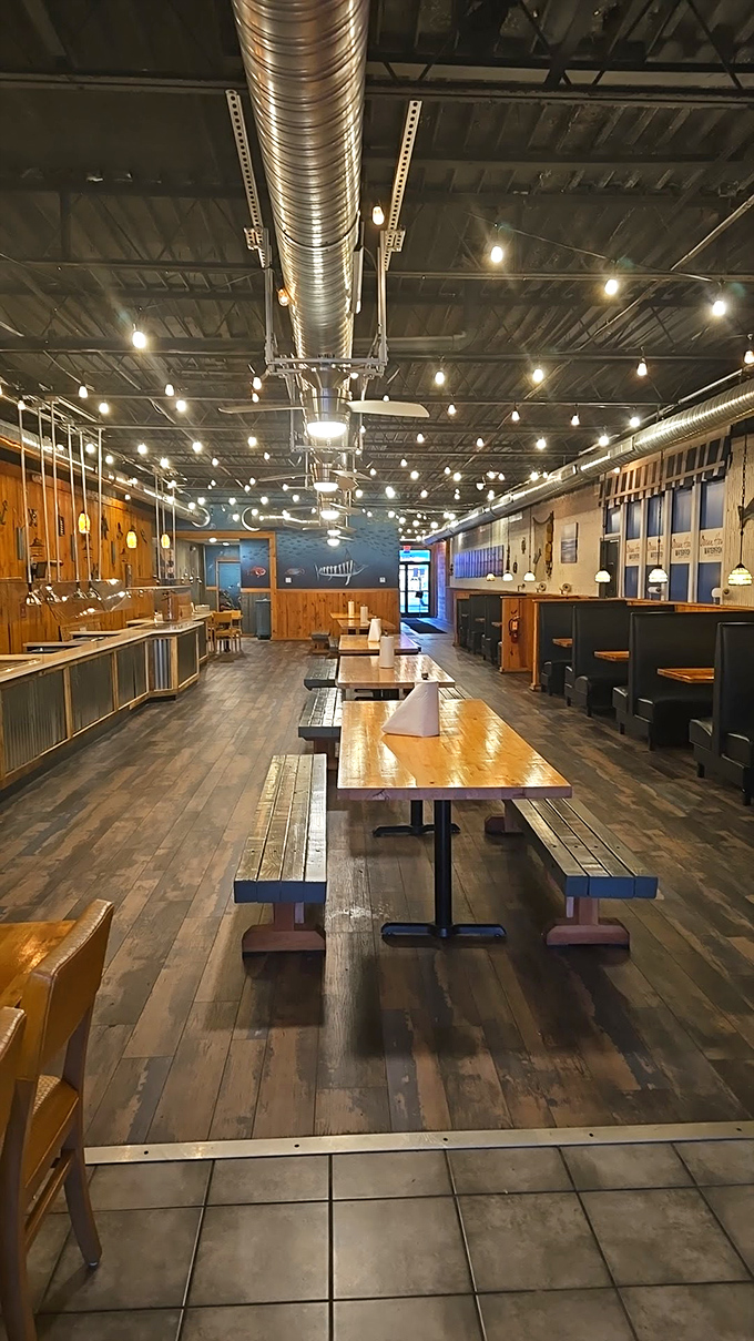 Step inside and let the nautical charm wash over you. This dining room's got more atmosphere than a Jules Verne novel!