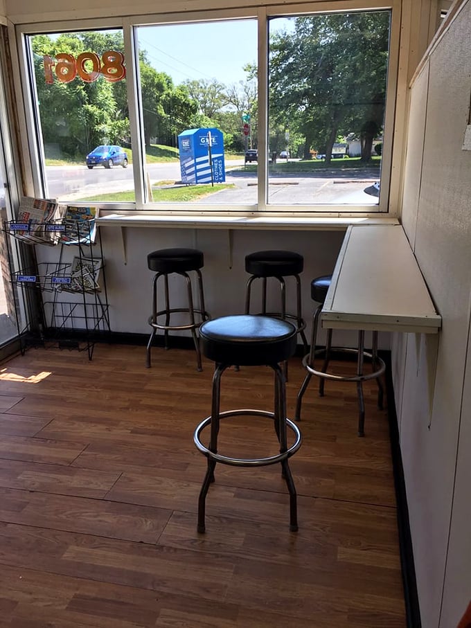 Pull up a stool and watch the world go by. This cozy nook is where barbecue dreams come true.