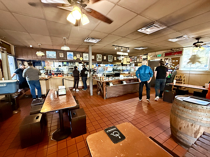 Step into burger paradise! This isn't just a restaurant; it's a shrine to the art of the perfect patty.