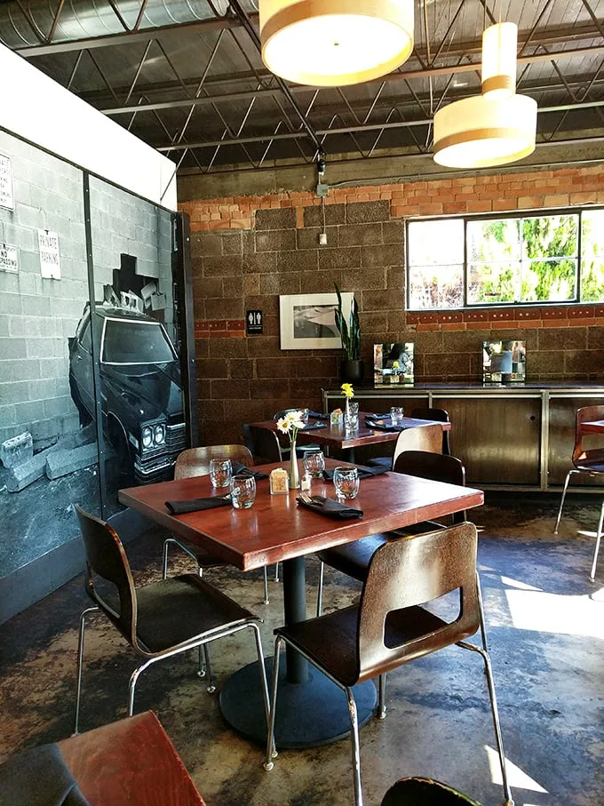 Industrial chic meets cozy comfort: Step inside Café Niche and feel like you've wandered onto the set of a hip cooking show.