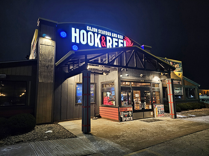 Hook & Reel: Where seafood meets neon dreams. It's like Vegas had a delicious love child with New Orleans!