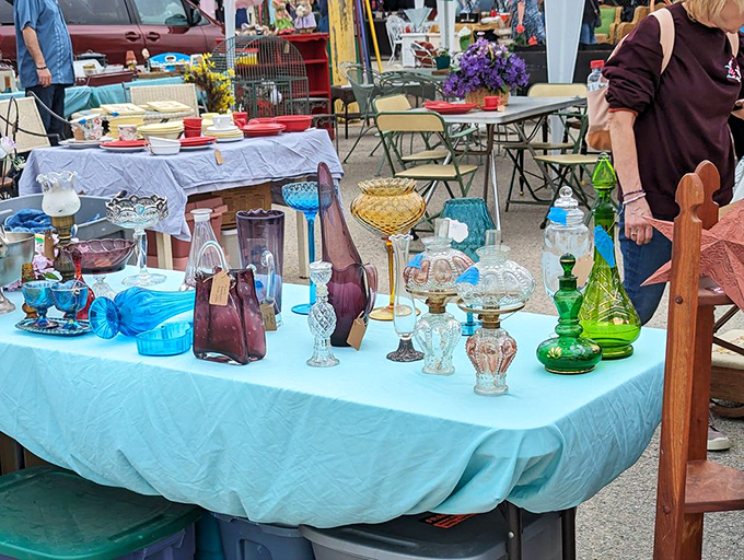 Glassware galore! From delicate decanters to sturdy tumblers, these vintage vessels are ready to elevate your next cocktail hour to Mad Men levels.
