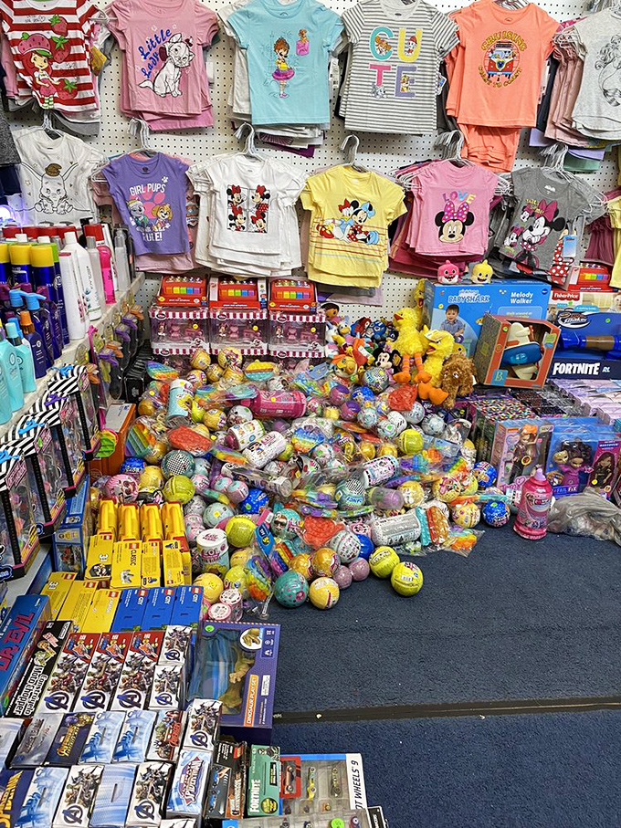Childhood nostalgia overload! From Disney tees to squishy toys, this stall is where your inner child comes out to play.
