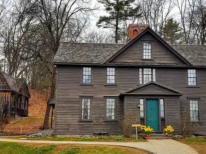 Orchard House: Where Louisa May Alcott penned "Little Women." It's like stepping into a living, breathing novel – minus the corsets and typhoid fever.