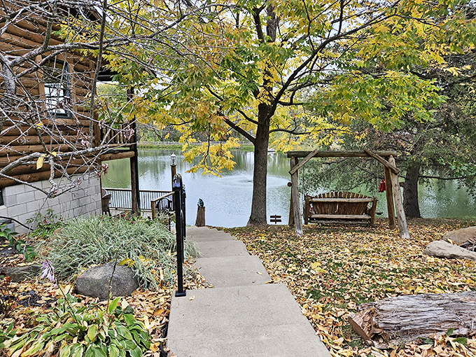 Who needs Central Park when you've got this slice of tranquility? A perfect spot to digest your culinary adventures or contemplate your next meal.