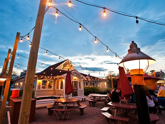 Mud City Crab House: where getting your hands dirty is a badge of honor. It's like a day at the beach, but with better food!