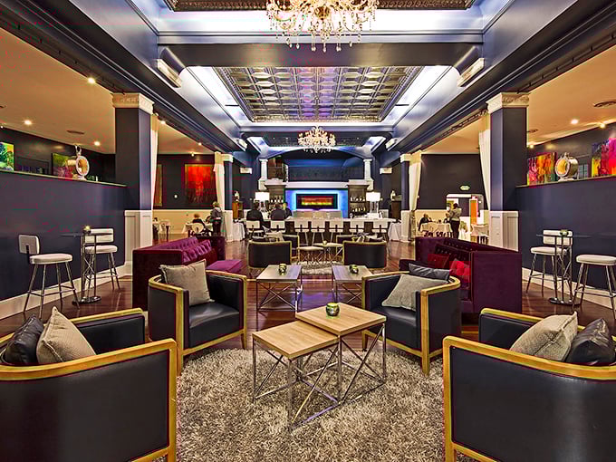 Fish skeletons on the wall, chandeliers overhead. Kimi's is where sophistication meets seafood in a delightful culinary tango.