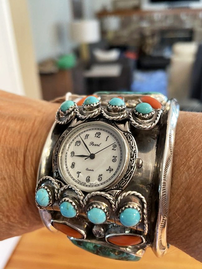 Time's a-ticking in style! This turquoise-studded watch could make even the White Rabbit fashionably late for tea.