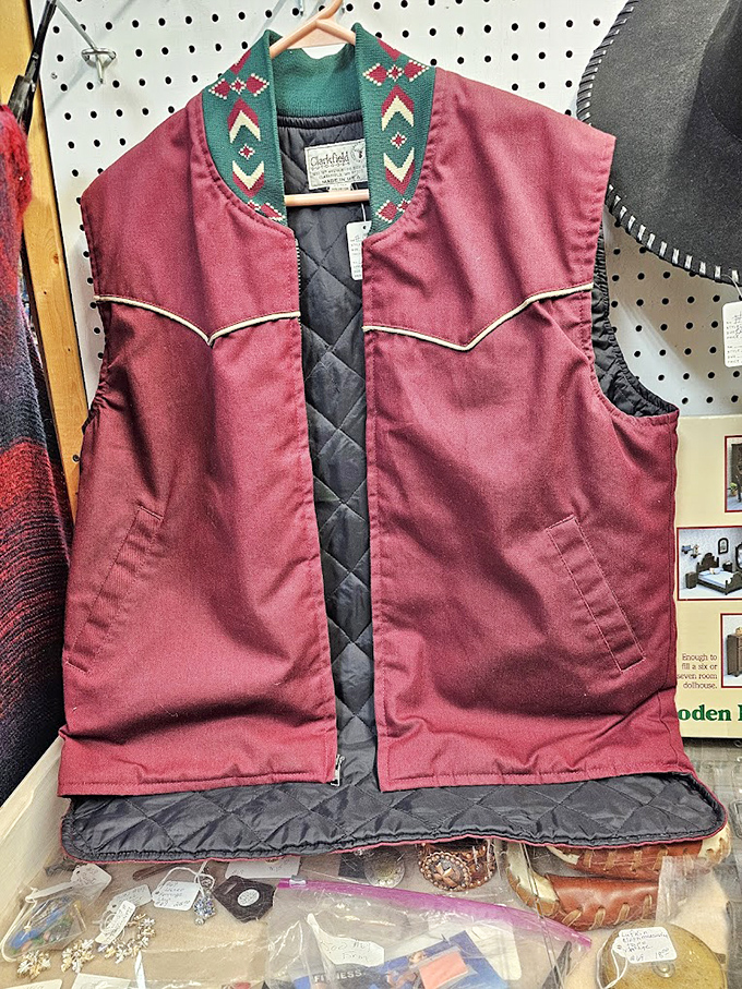 Cowboy chic meets hipster cool! This vest could be the missing piece in your wardrobe's puzzle – yeehaw meets yeah, wow!