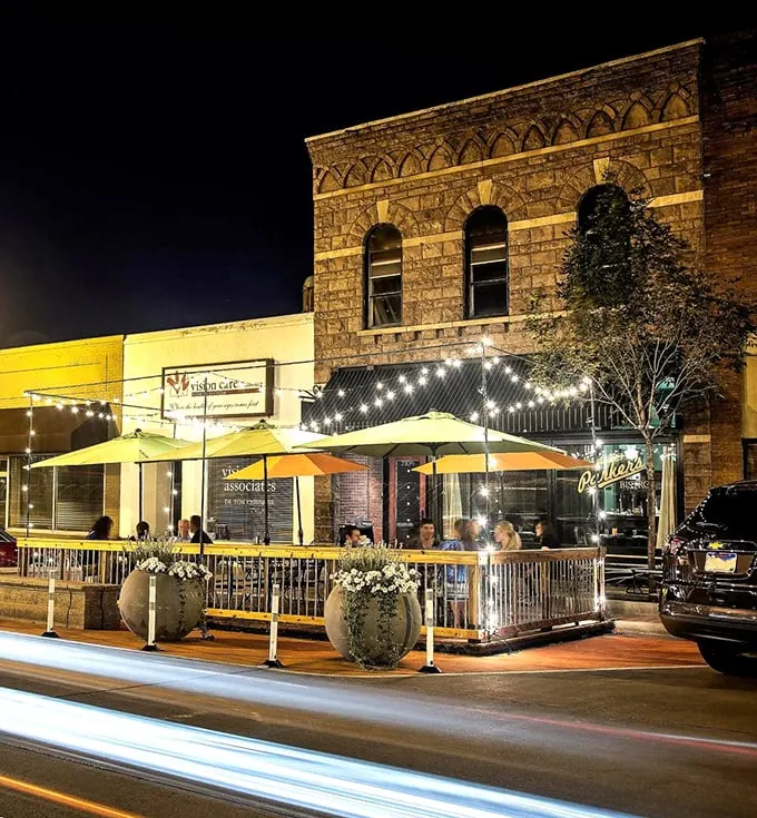 Parker's Bistro: Where old-world charm meets new-world cuisine. It's like stepping into a Parisian café, but with a distinctly South Dakota twist.