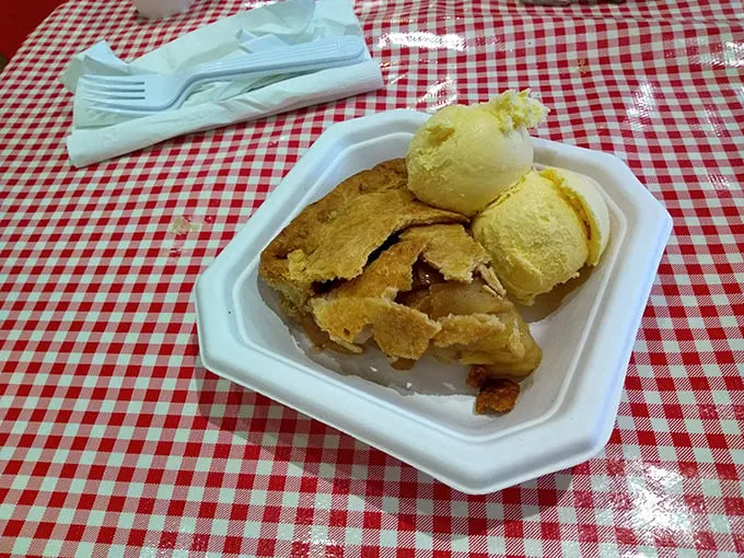 Move over, mom's apple pie! This golden beauty is so good, it might just start a family feud. Don't forget the à la mode!