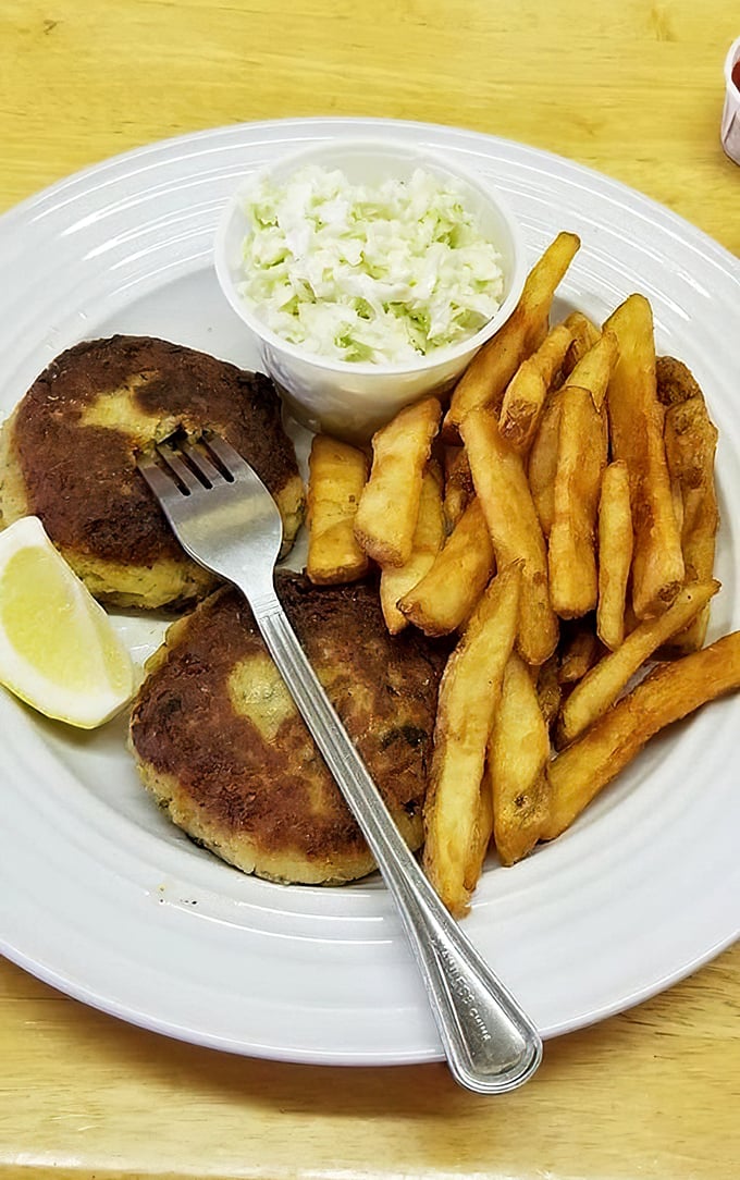 These crab cakes are ready for their close-up! Crispy on the outside, succulent on the inside – it's seafood's answer to the perfect selfie.