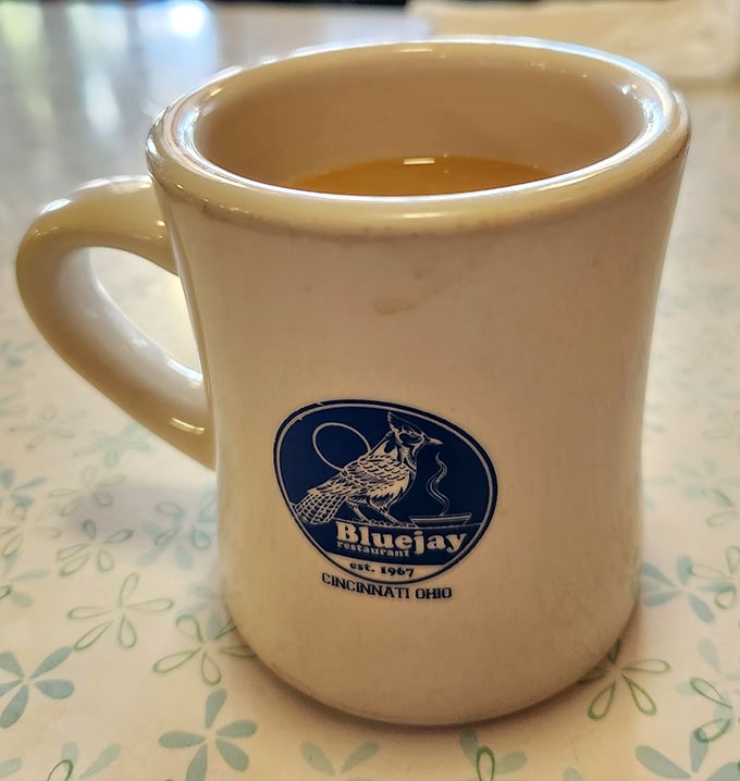 The elixir of morning people everywhere. This mug promises a day as bright as its logo.