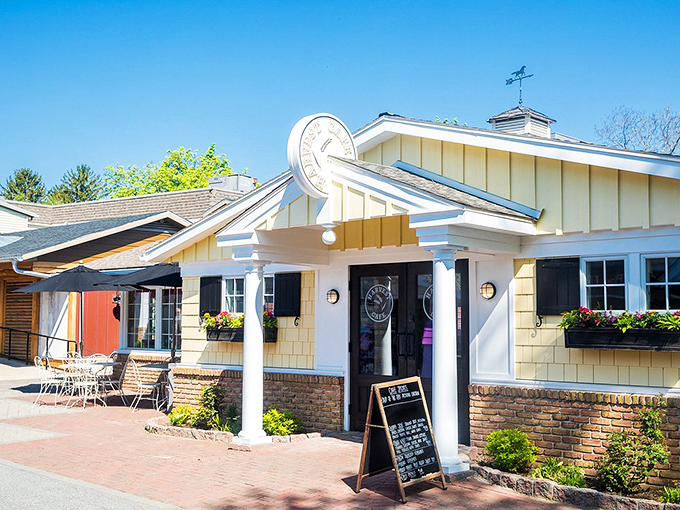 Sunny-side up vibes! The Harvest Cafe serves up charm by the plateful, with a side of small-town hospitality.