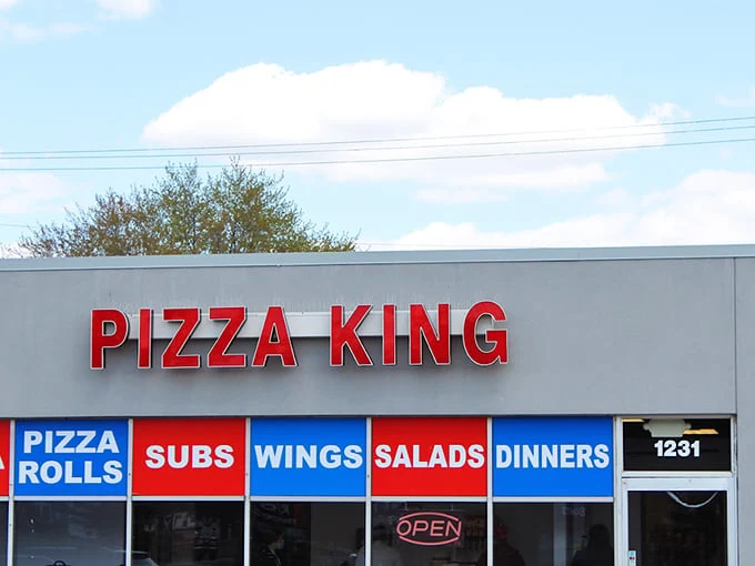 MT's Pizza King: The crown jewel of Wyandotte's pizza scene. This unassuming storefront is like a treasure chest filled with cheesy, saucy gold.