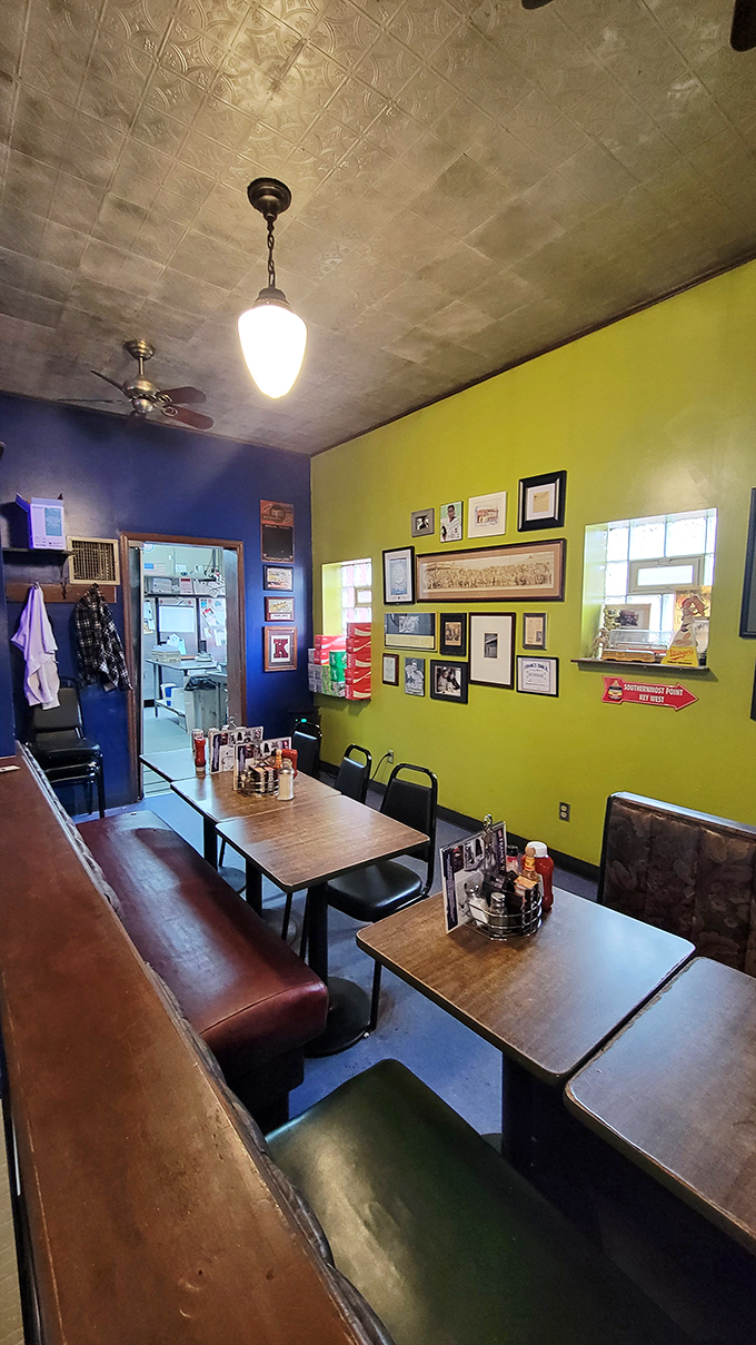 The dining area: where strangers become friends, and friends become family. All united by the universal language of "Mmm, this is delicious!"