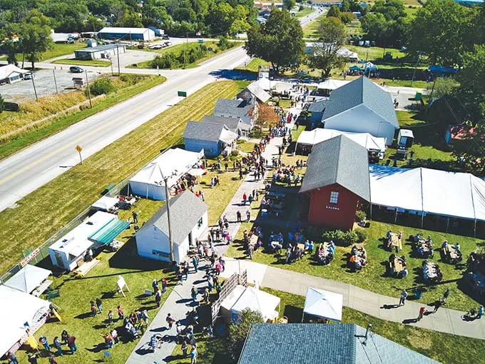It's fall, y'all! Kalona's autumn festival brings the community together for a celebration that's as American as apple pie (which they probably have).