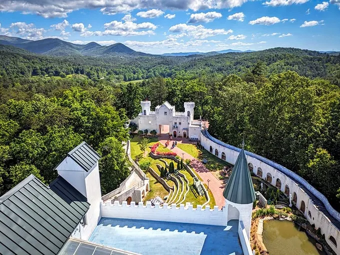 King of the castle, indeed! This bird's-eye view shows off Uhuburg's commanding presence atop its very own Georgia "mountain."
